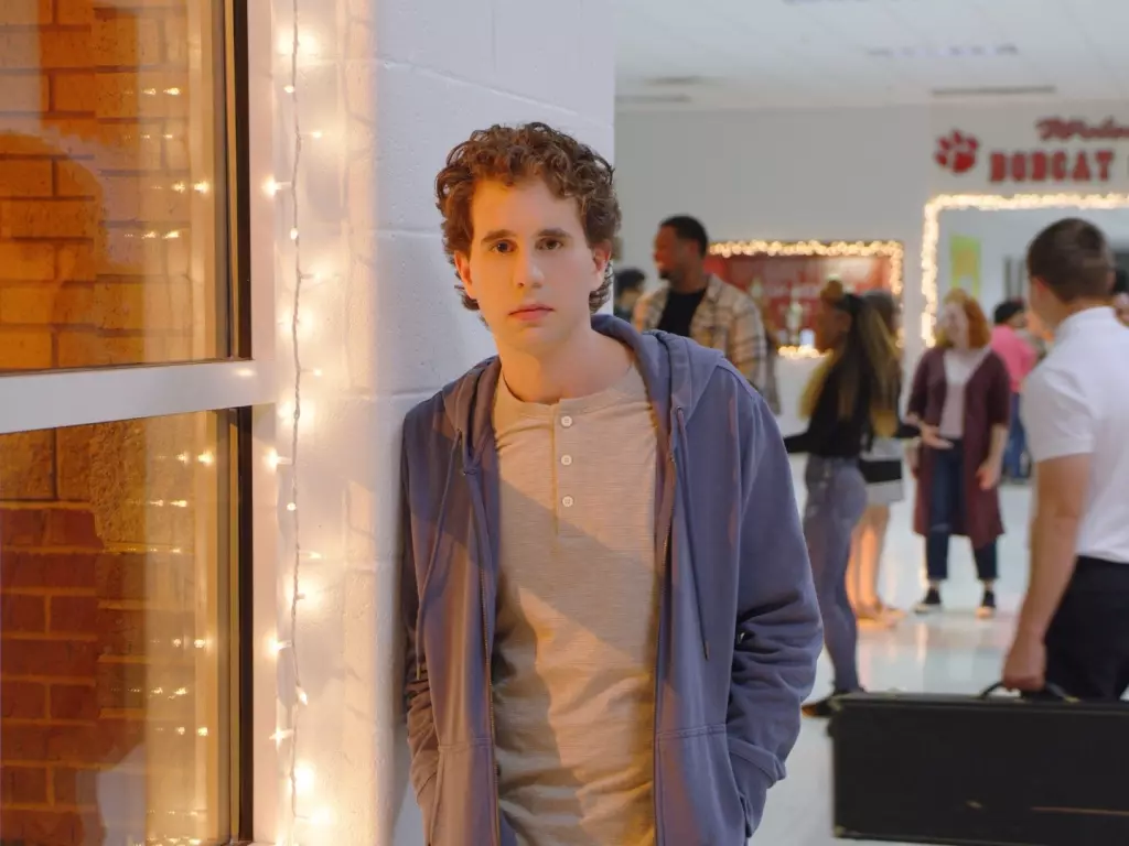 'Querido Evan Hansen' podría brindar esperanzas en la salud mental de los adolescentes, pero es necesario que haya más