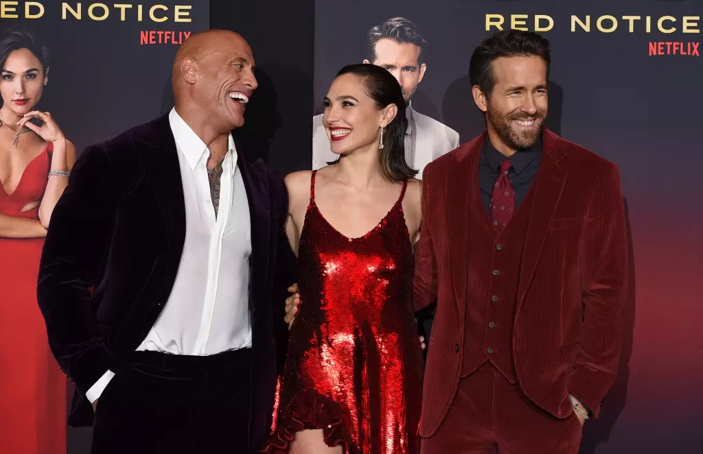Varför Ryan Reynolds & The Rock "älskar" att vara tjejpappor