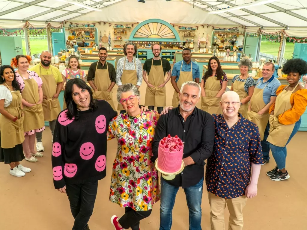 'The Great British Baking Show: A Baking for All Seasons' នឹងធ្វើឱ្យអ្នកមានអារម្មណ៍ថាដូចជា Star Baker — & មានការបញ្ចុះតម្លៃ 15% នៅលើ Amazon