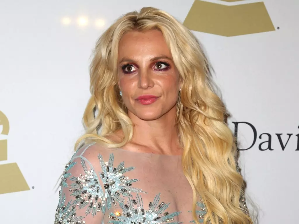 Papa Britney Spears gen plis ak plis zetwal ki soti pou konfime konpòtman li