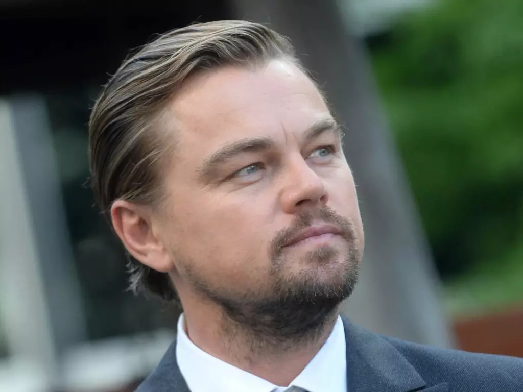 Leonardo DiCaprio Mety hanova ny fahazarany mampiaraka amin'ny sipa Camila Morrone