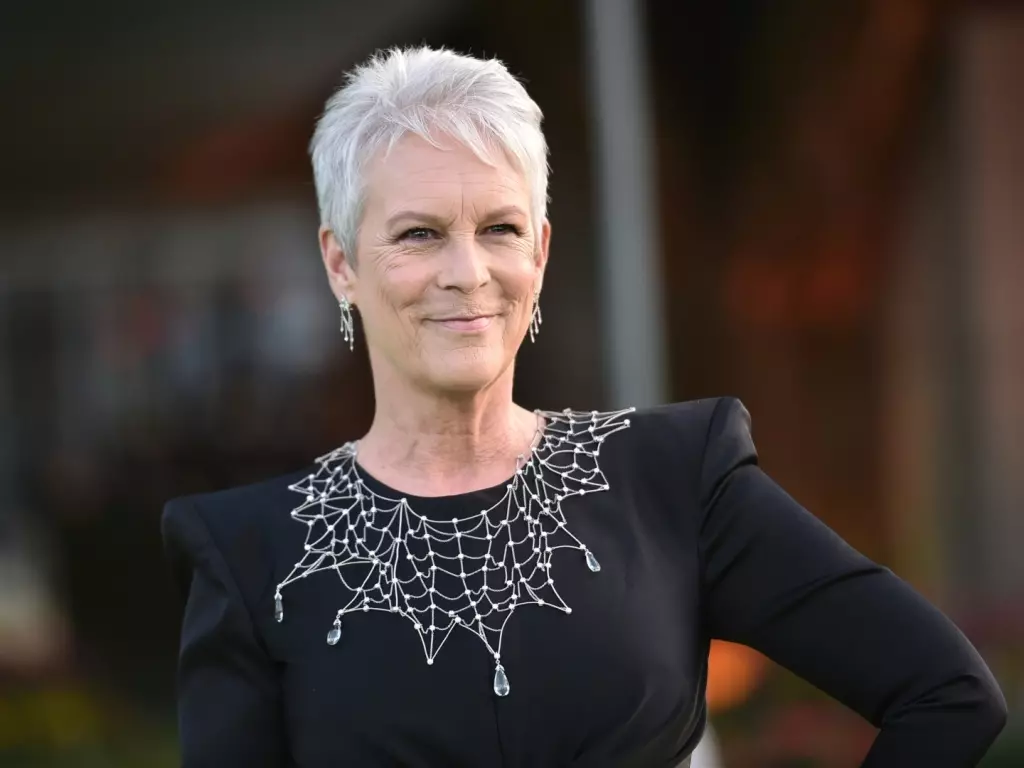 Jamie Lee Curtis tivo unha resposta tan refrescante á promesa de produtos anti-envellecemento