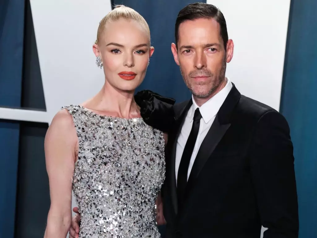 Kate Bosworth sapo njoftoi një qasje unike ndaj ndarjes së saj nga bashkëshorti Michael Polish