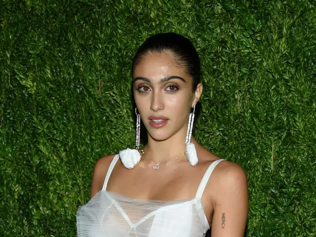 Madonnas datter Lourdes Leon siger, at der er mere ved hende end bare at være et 'rigt barn'