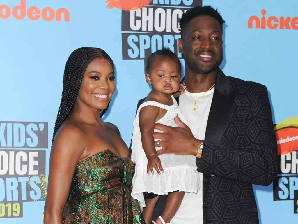 Gabrielle Union awulula mawu atatu a Dwyane Wade omwe adasintha malingaliro ake okhudzana ndi kubereka mwana