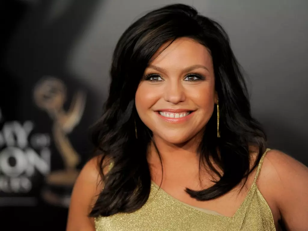 Rachael Ray געקויפט דעם פּרעכטיק טוסקאַני פאַרמאָג צו בויען זיך אַן איטאַליעניש היים