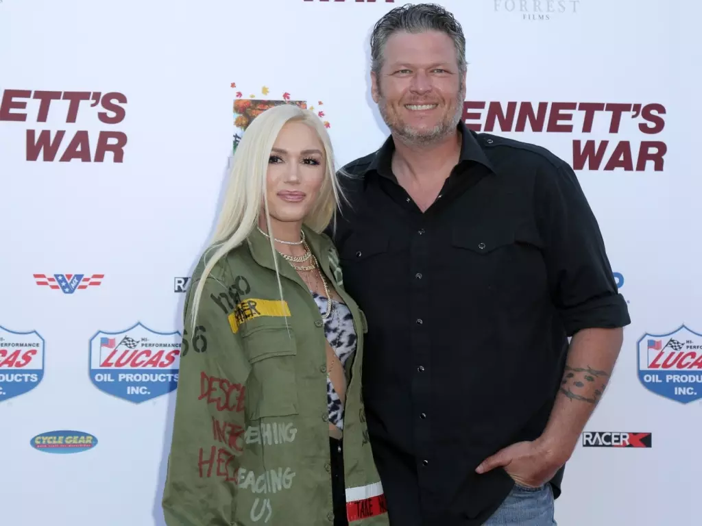 Blake Shelton naGwen Stefani's New Southern Mansion muOklahoma Yakachena Scarlett O'Hara Glamour.