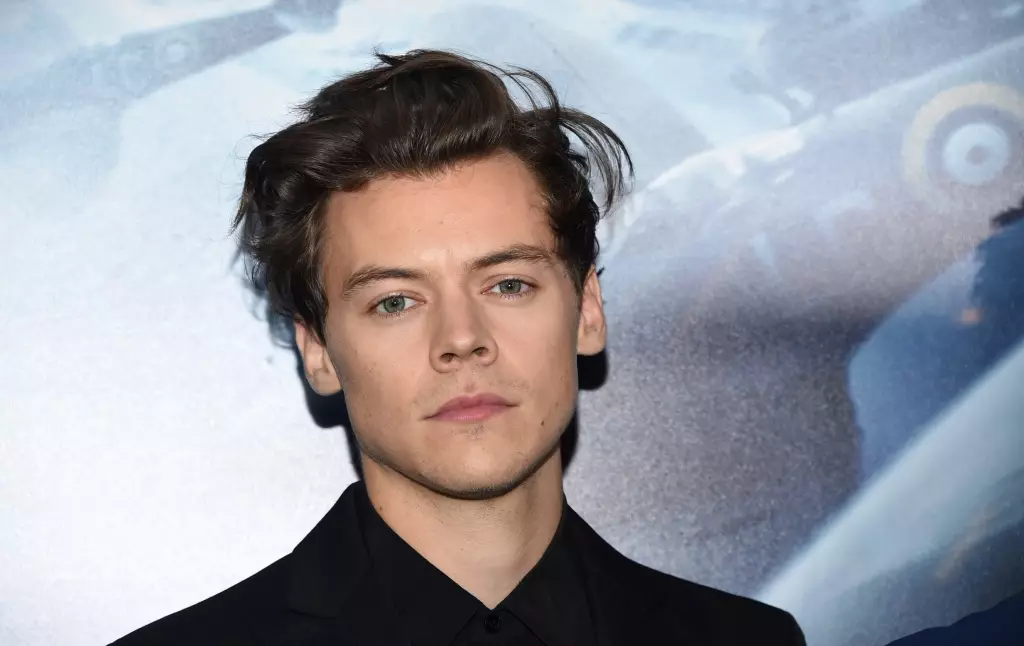 Armas viis, kuidas Harry Styles suhtleb Olivia Wilde'i lastega