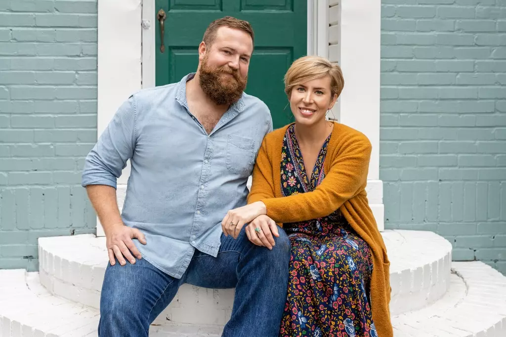 HGTV မှ Erin Napier ၏ ဖော်မြူလာ ကျွေးမွေးသော ဓာတ်ပုံသည် Mom-Shaming ကို အဆုံးသတ်သင့်သည်