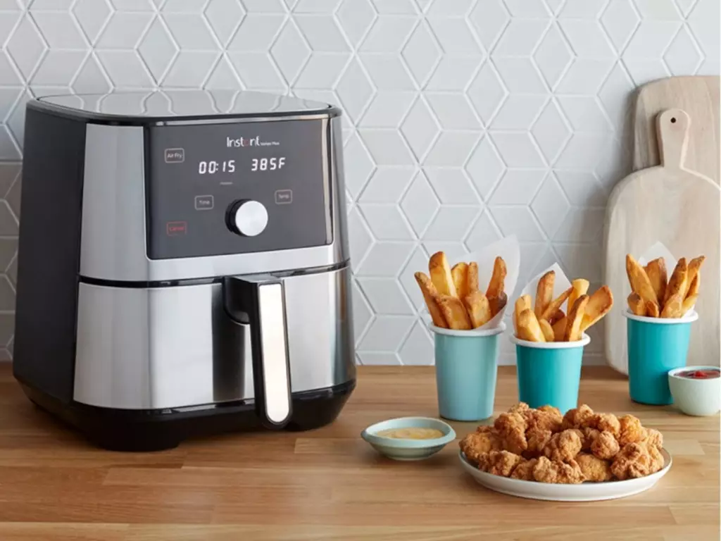 Dépêchez-vous, la vente de Macy's Blowout Black Friday en juillet comprend jusqu'à 62% de réduction sur les appareils Instant Pot