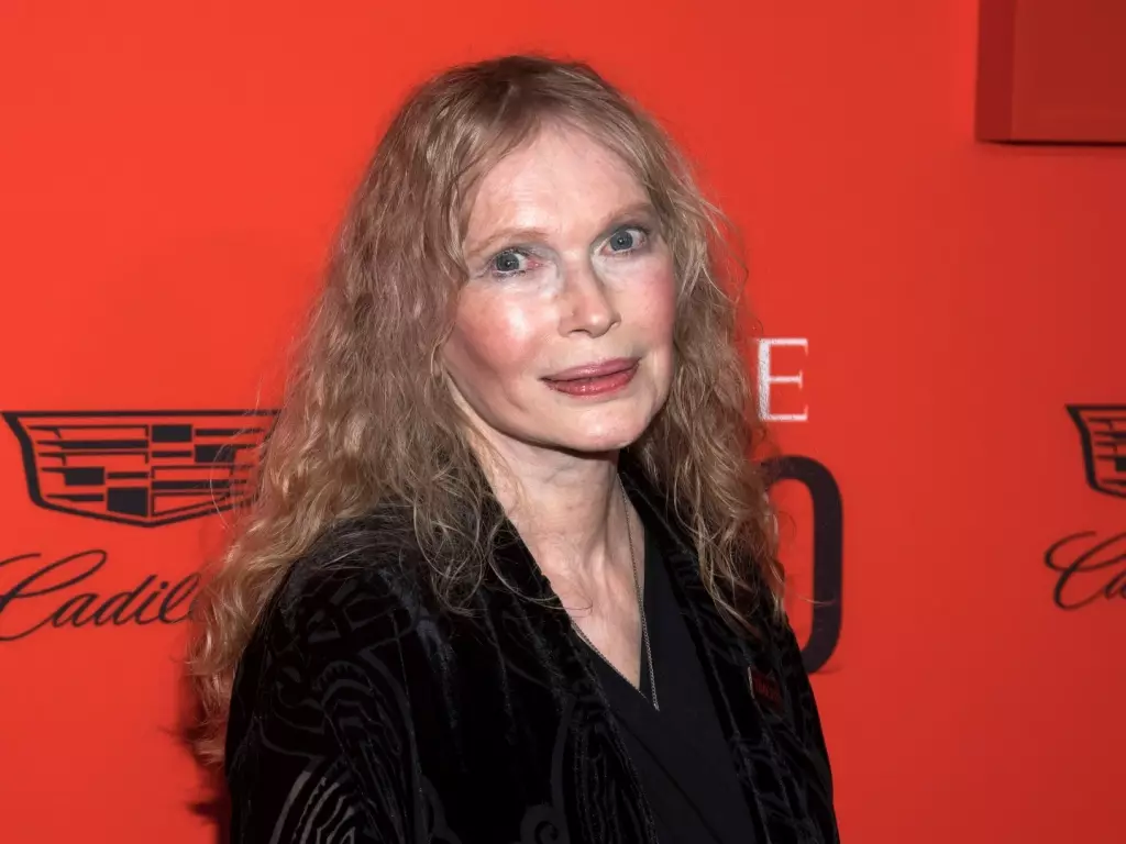 Mia Farrow, 3 Çocuğunun Ölümüyle İlgili Hiçbir Annenin Vermemesi Gereken Bir Açıklama Yaptı