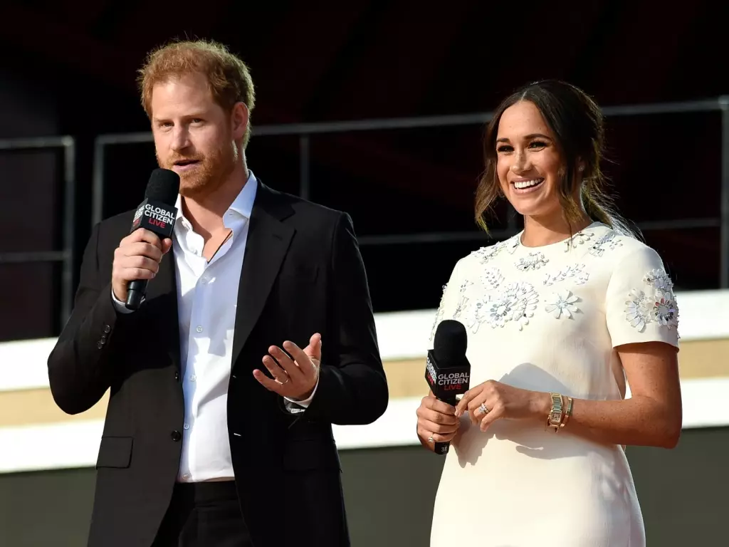 Need prints Harry endise tüdruksõbra uued kommentaarid võivad selgitada, miks ta abiellus Meghan Markle'iga