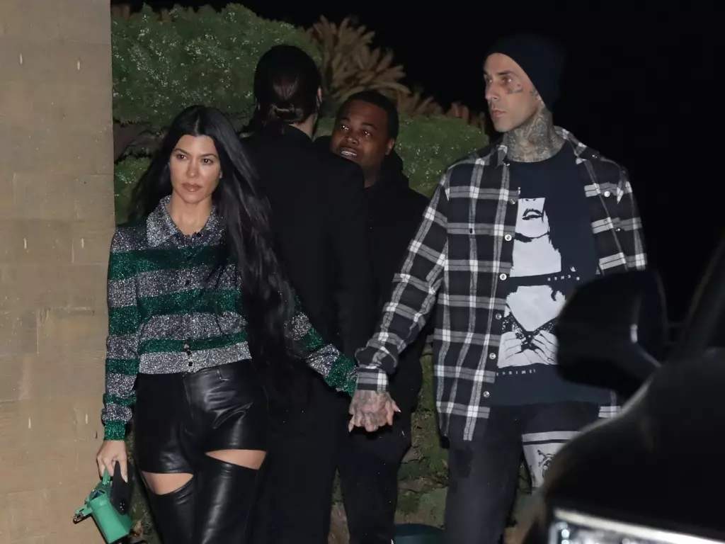 Kourtney Kardashian og Travis Barker skal angivelig lage babyplaner