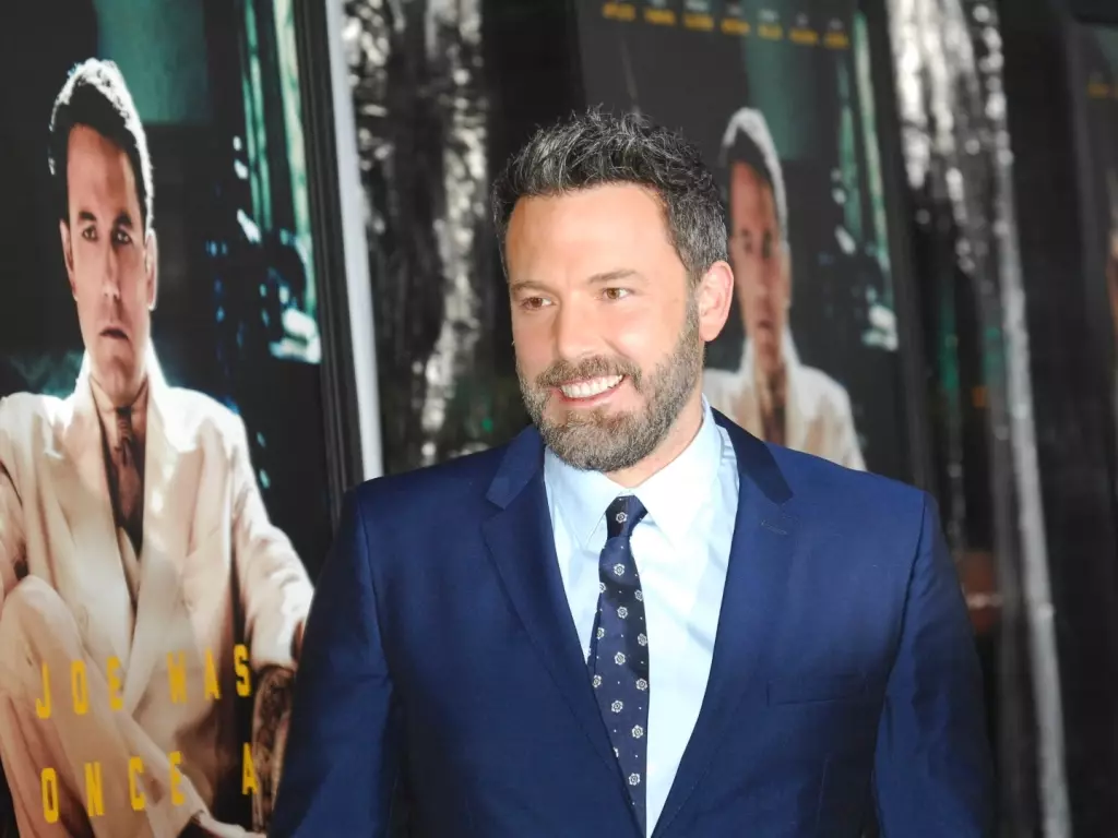 Ọpụpụ ọhụrụ Ben Affleck na ejima Jennifer Lopez bụ nnukwu akara ntụkwasị obi