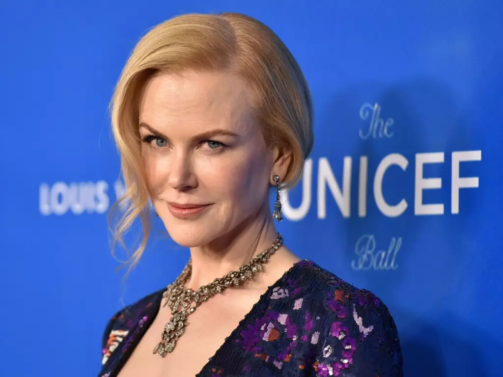 Nicole Kidman ayaa daaha ka qaaday mid ka mid ah qoomamadeeda ugu weyn & waa shakhsi si cajiib ah