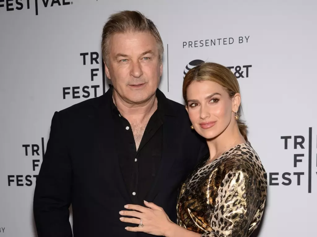 Hilaria & Alec Baldwin Welcome Baby #6 Λίγους μήνες μετά το Baby Brother Eduardo