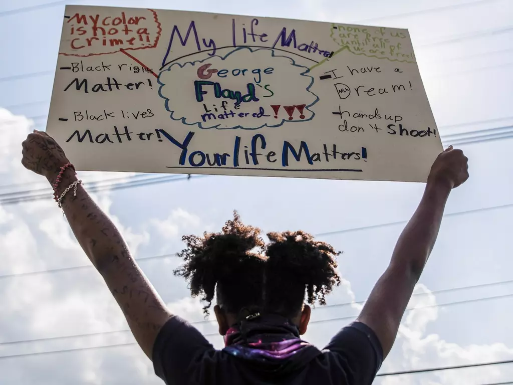 Waarom verspreiden scholen nog steeds de boodschap dat Black Lives Matter een politiek statement is?