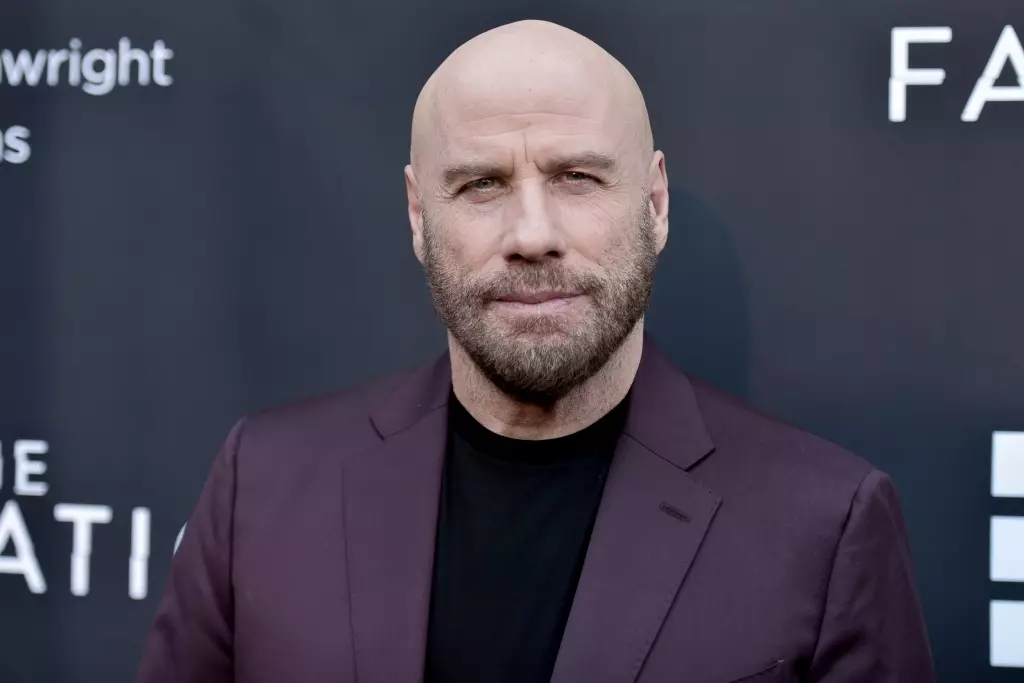 John Travolta Adauza Mwana Ben 'Zowona Za Moyo' Pambuyo pa Imfa ya Kelly Preston