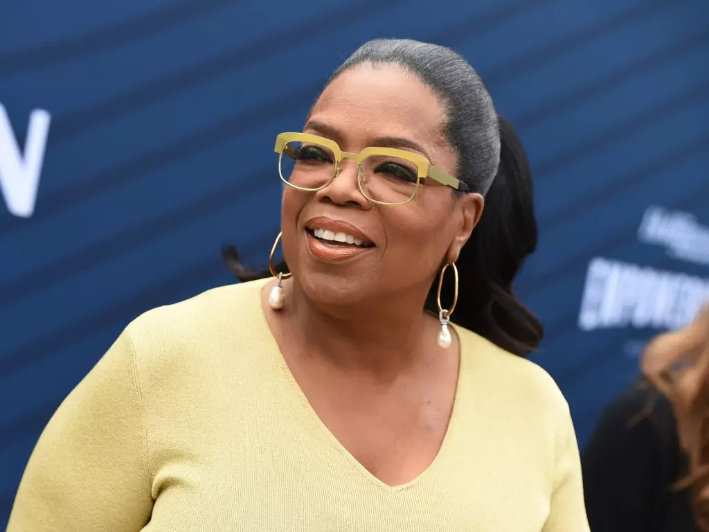 Oprah te fèk anonse nouvo chwa li a nan klib liv la - epi li deja an vann pou jis $ 21 sou Amazon.