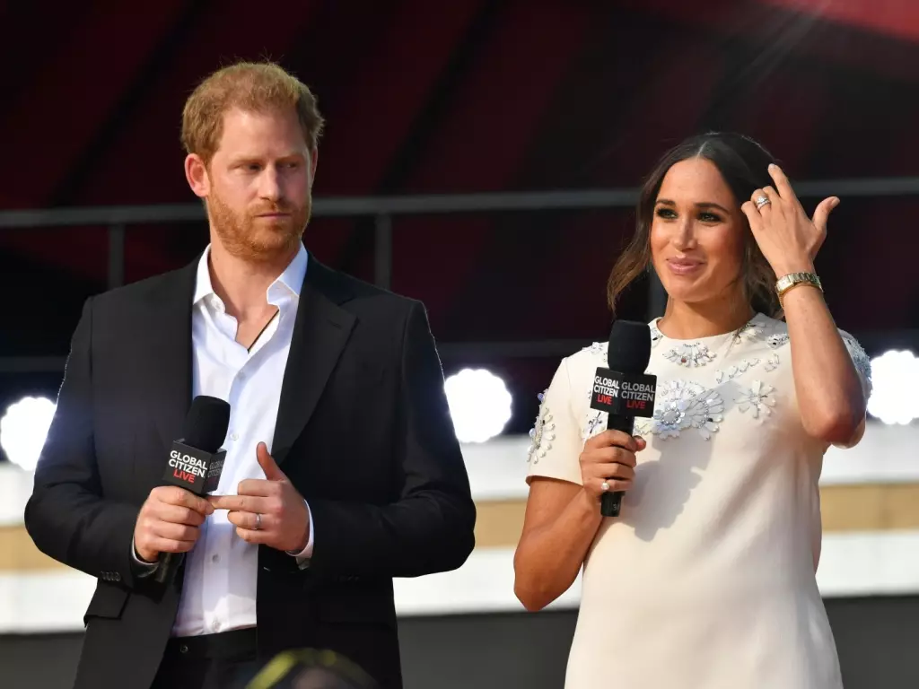 Meghan Markle bywurke in oare moadefavoriet fan prinses Diana en makke it har eigen