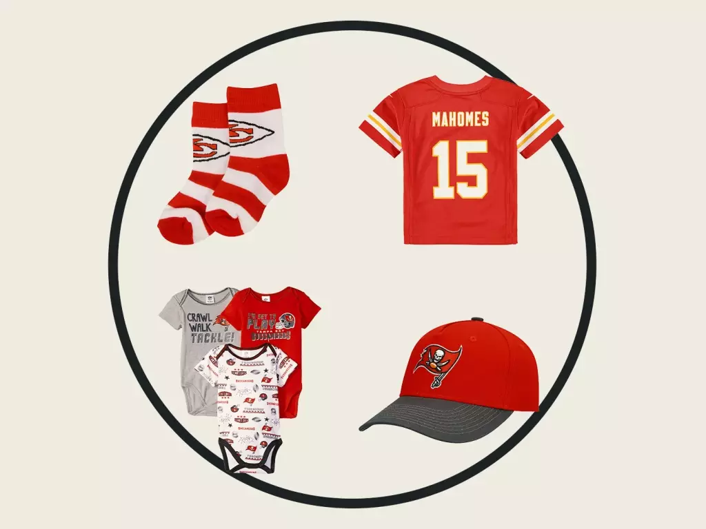 Meunang Sababaraha Super Bowl KC Chiefs & Tampa Bay Bucs Gear Pikeun Leutik Anjeun