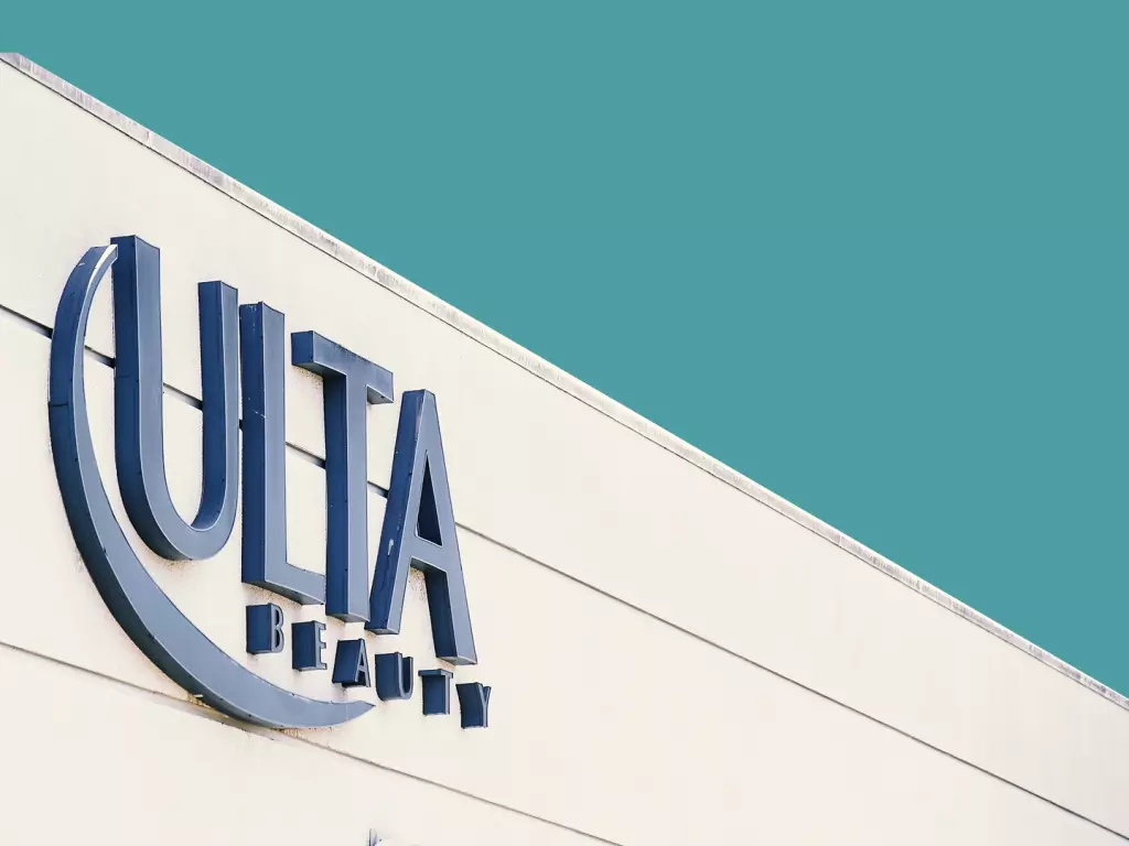 I-Ulta Beauty's Ukuba Nokuthenga Okuningi Kakhulu, Londoloza Umcimbi Owenziwe Ngemikhiqizo Yezinwele Edumile