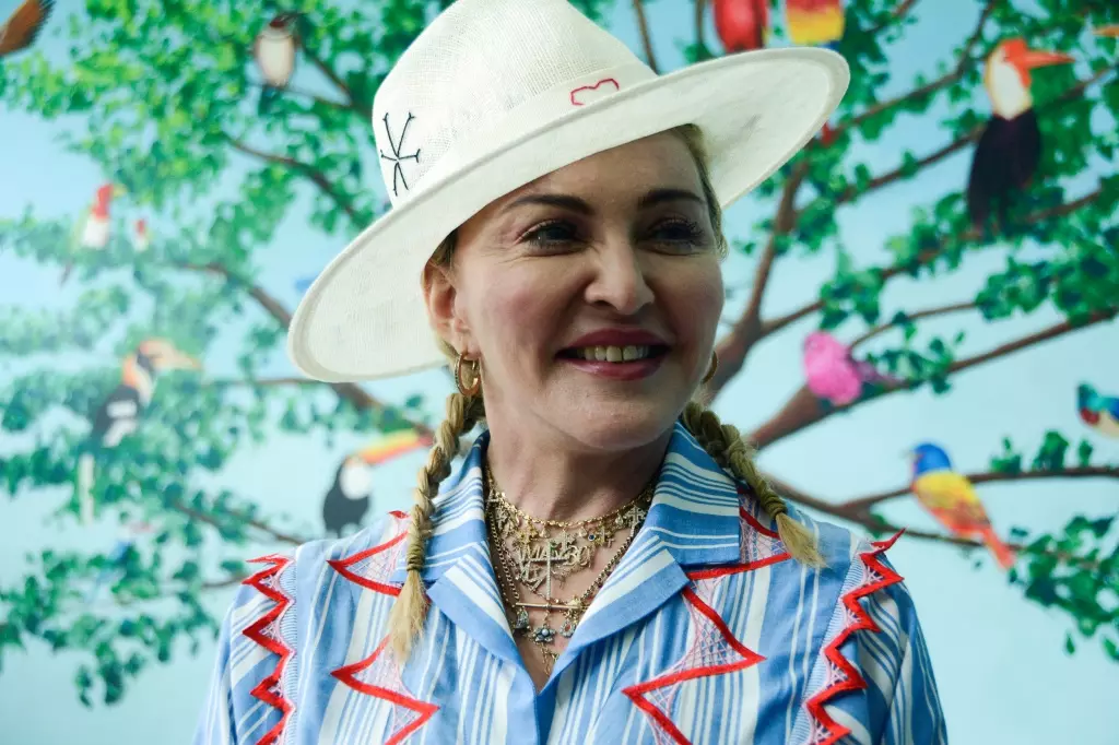 Madonna fiert de 16e jierdei fan soan David Banda mei in útwurke eftertúnpartij