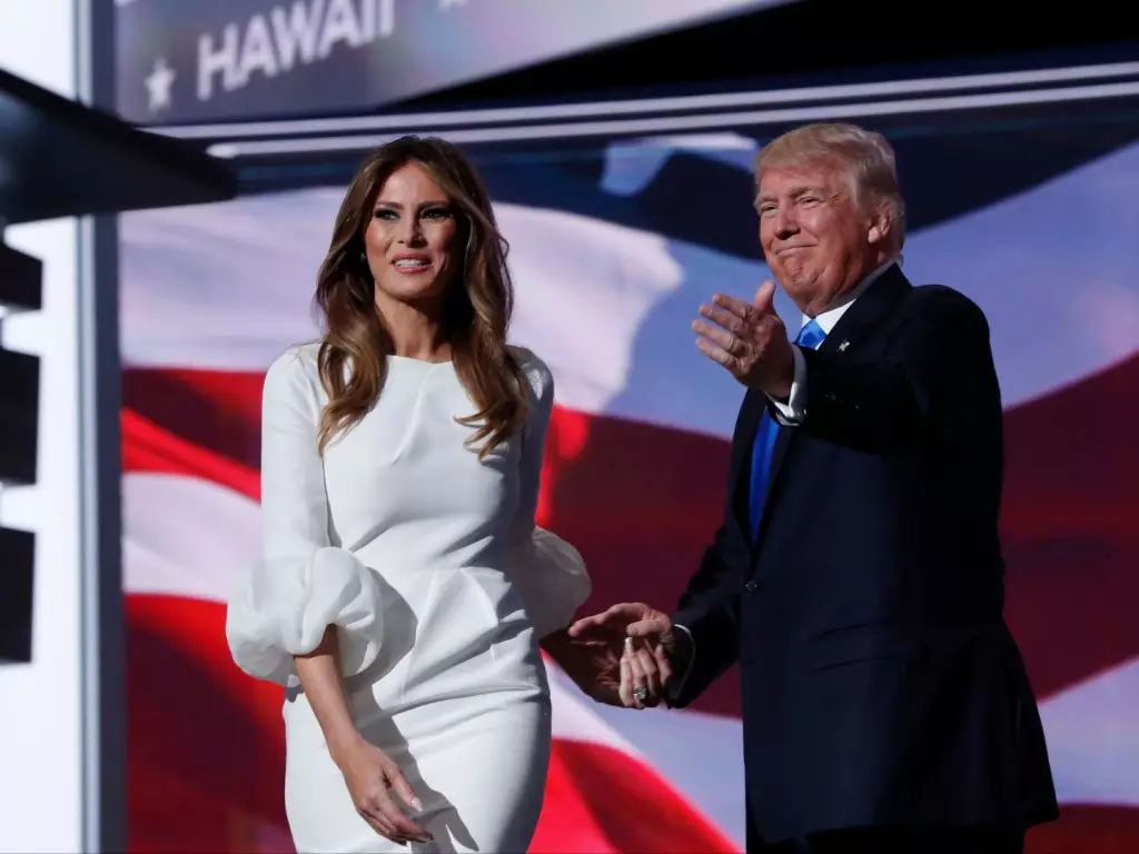 Ang Inner Circle ni Donald Trump Nahadlok nga Ipangutana Kini nga mga Pangutana Bahin sa Melania Trump