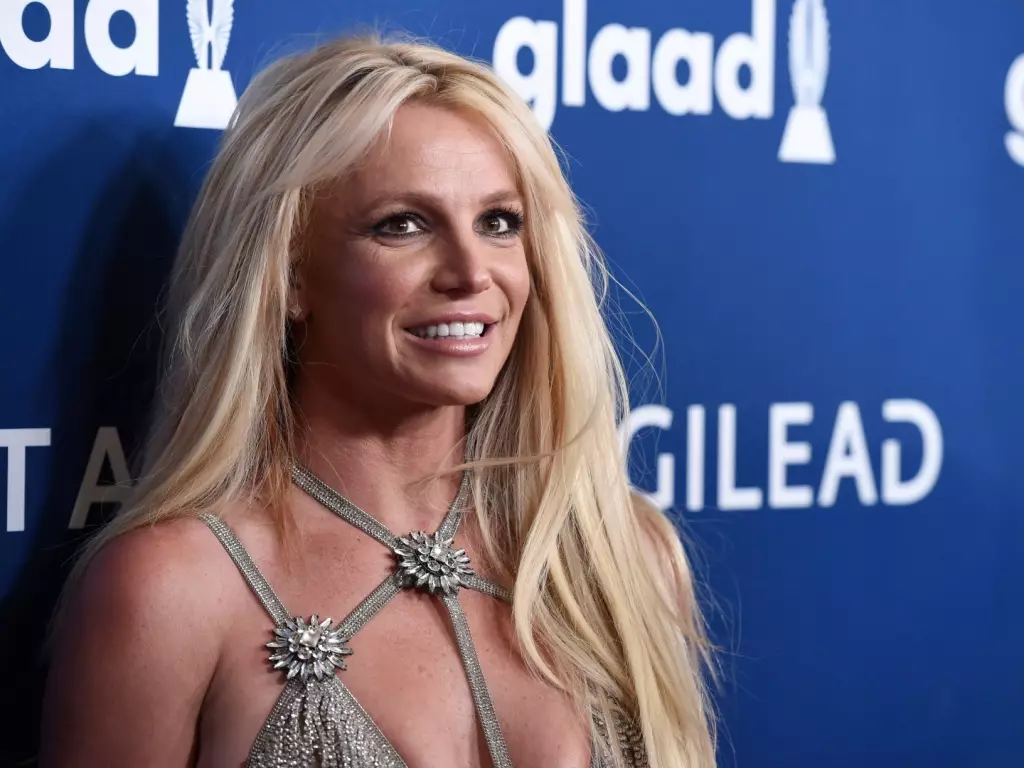 O Britney Spears na fa'apea na fa'atauina atu ni vaila'au fa'amalosi mo na'o foliga faigaluega