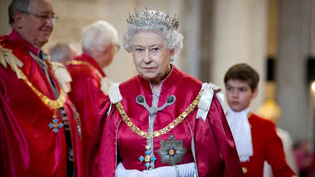 En mann intruderte Buckingham Palace mens dronning Elizabeth sov 143934_1