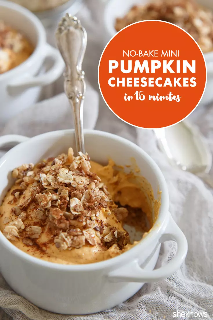 No-bake mini pumpkin cheesecake na may streusel topping