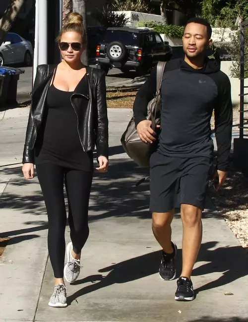 Zwangere Chrissy Teigen en John Legend