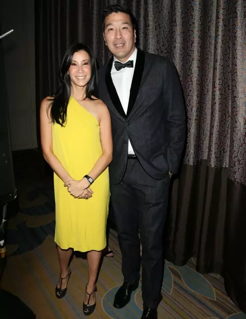 Gravid Lisa Ling och Paul Song