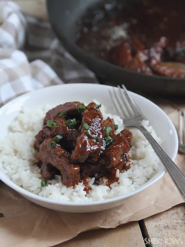 30分鐘內的甜粘蒙古牛肉