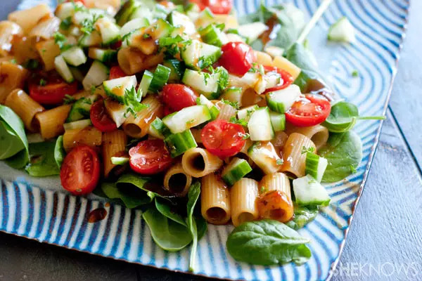 Inodziya balsamic pasta saladi