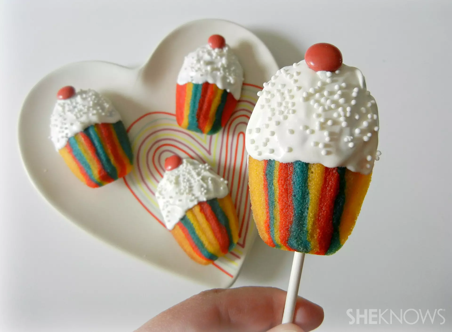 Мадлен Cupcake Pops