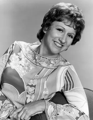 Jean Stapleton