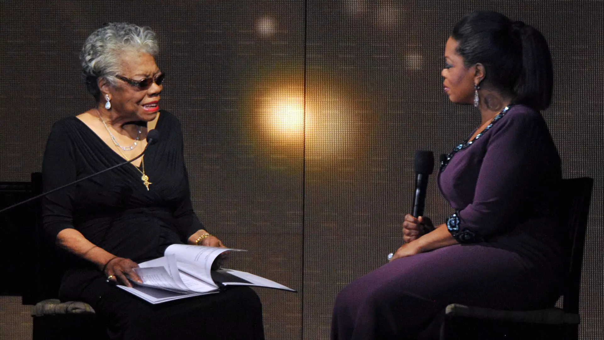 Maya Angelou na Oprah Winfrey