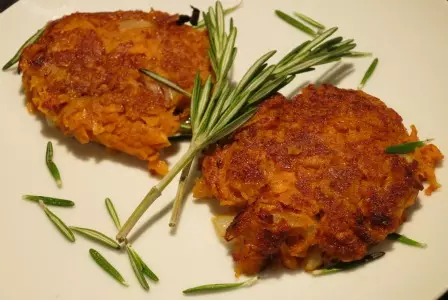 Édesburgonyás latke