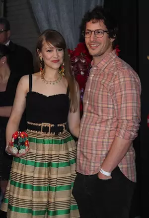 Andy Samberg le kharebe ea hae Joanna Newsom