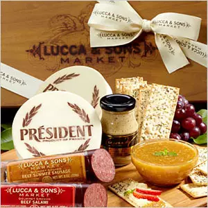 Kotak daging dan keju Lucca and sons