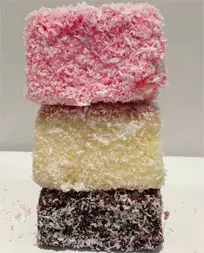 lamington-Pink-chocolate-ofeefee-cake