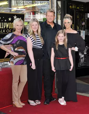 Gary Lovox und Familie