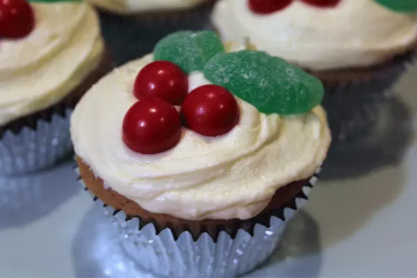 cupcake di agrifoglio di natale