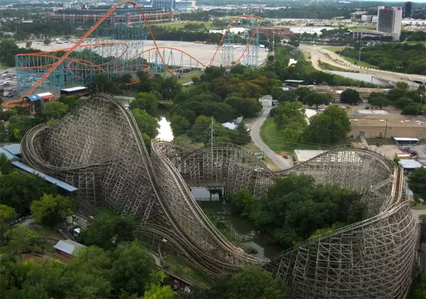 Six Flags Over Texas