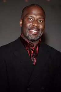 BeBe Winans ten un novo programa de gospel na radio Sirius XM