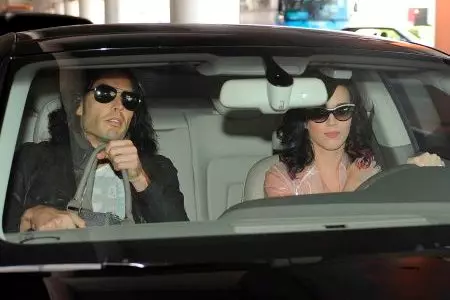 Russell Brand a Katy Perry na LAX