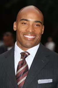 Tiki Barber es compara amb Anne Frank