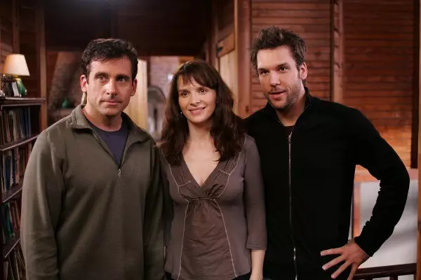 Steve Carell, Juliette Binoche kaj Dane Cook en Dan en Reala Vivo