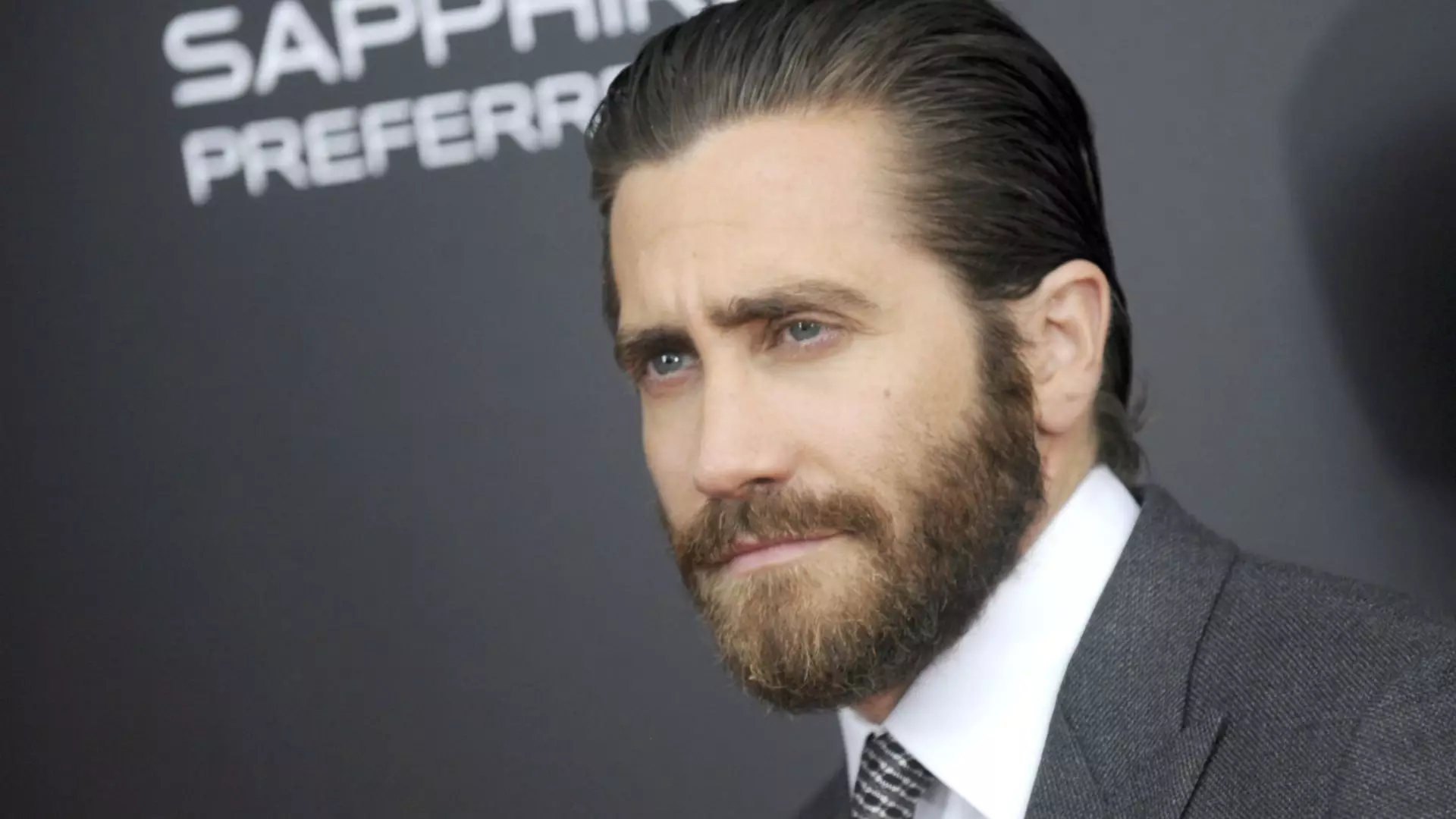 Jake Gyllenhaal چېقىش-كۆچۈرۈشتىكى باش رولچى